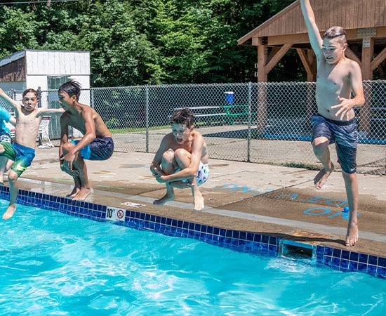 YMCA Teen Camps | 4 Unique And Fun Camp Experiences